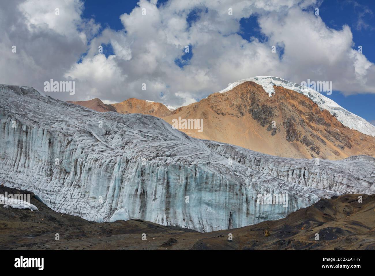 Glaciated mountains sunset hi-res stock photography and images - Alamy