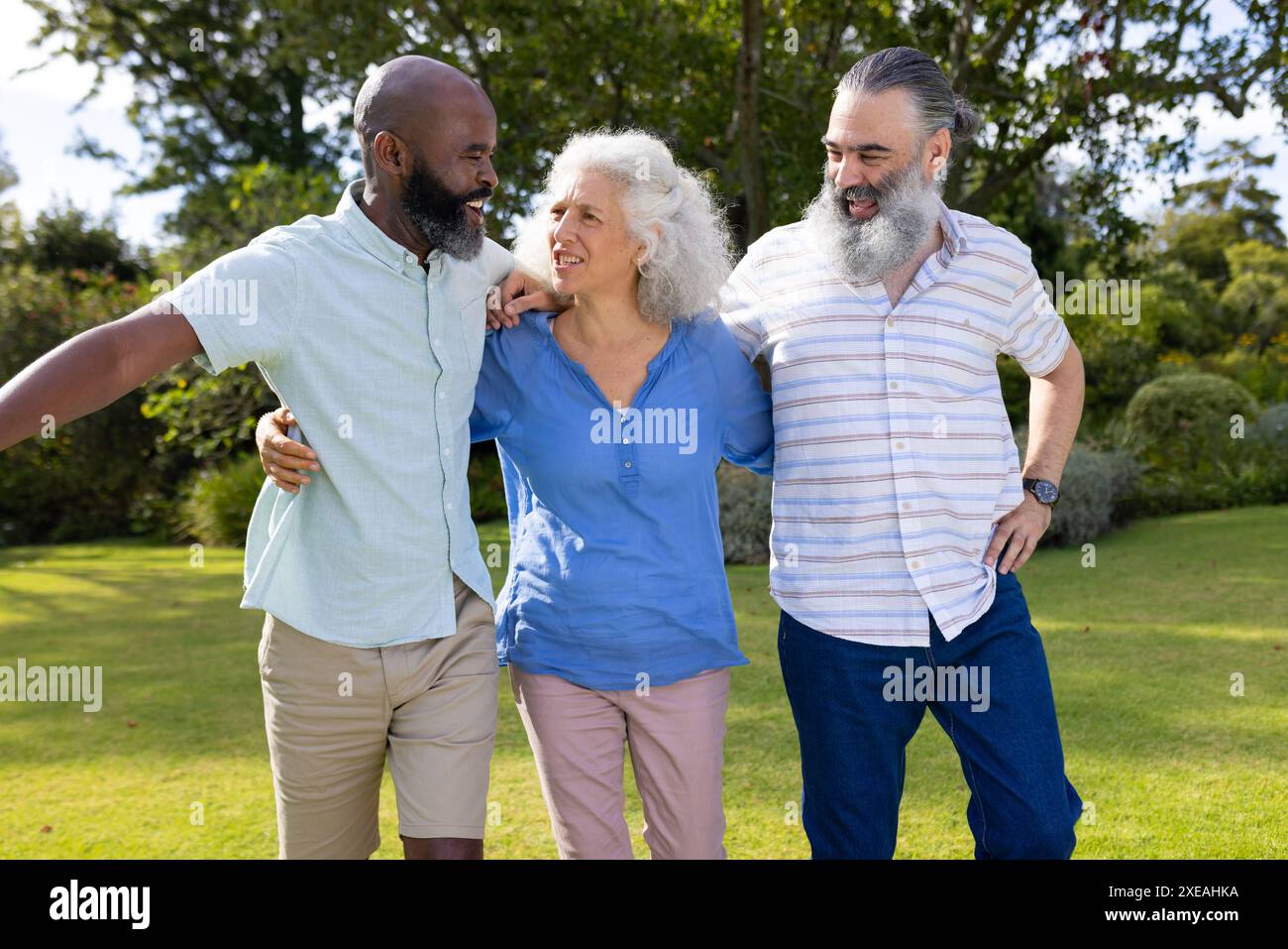Outdoor togetherness hi-res stock photography and images - Alamy