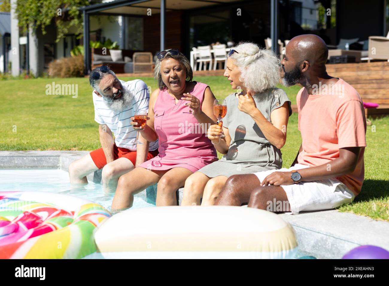Senior diverse friends enjoying drinks hi-res stock photography and ...