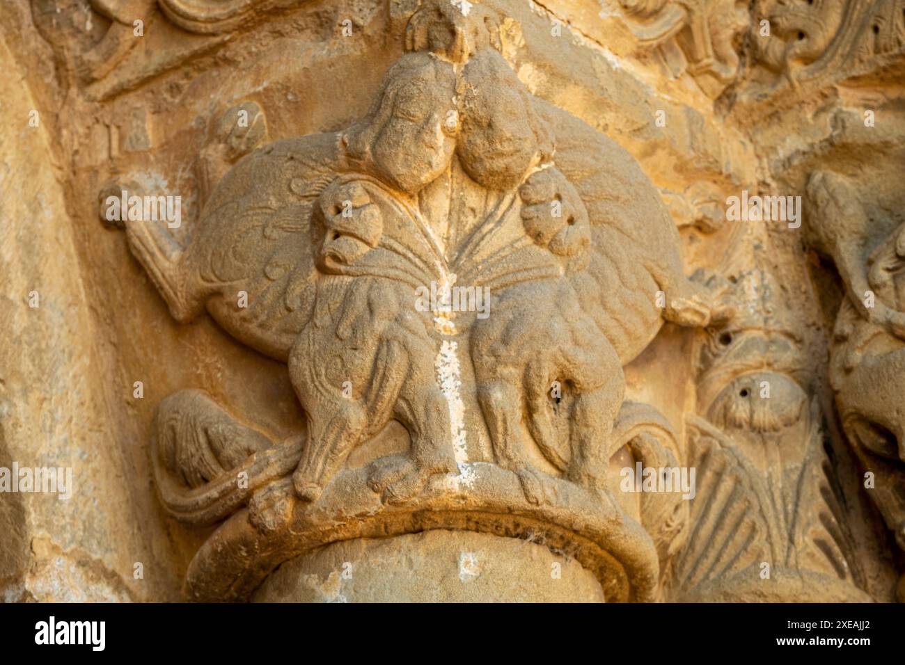 Combat buildings hi-res stock photography and images - Alamy