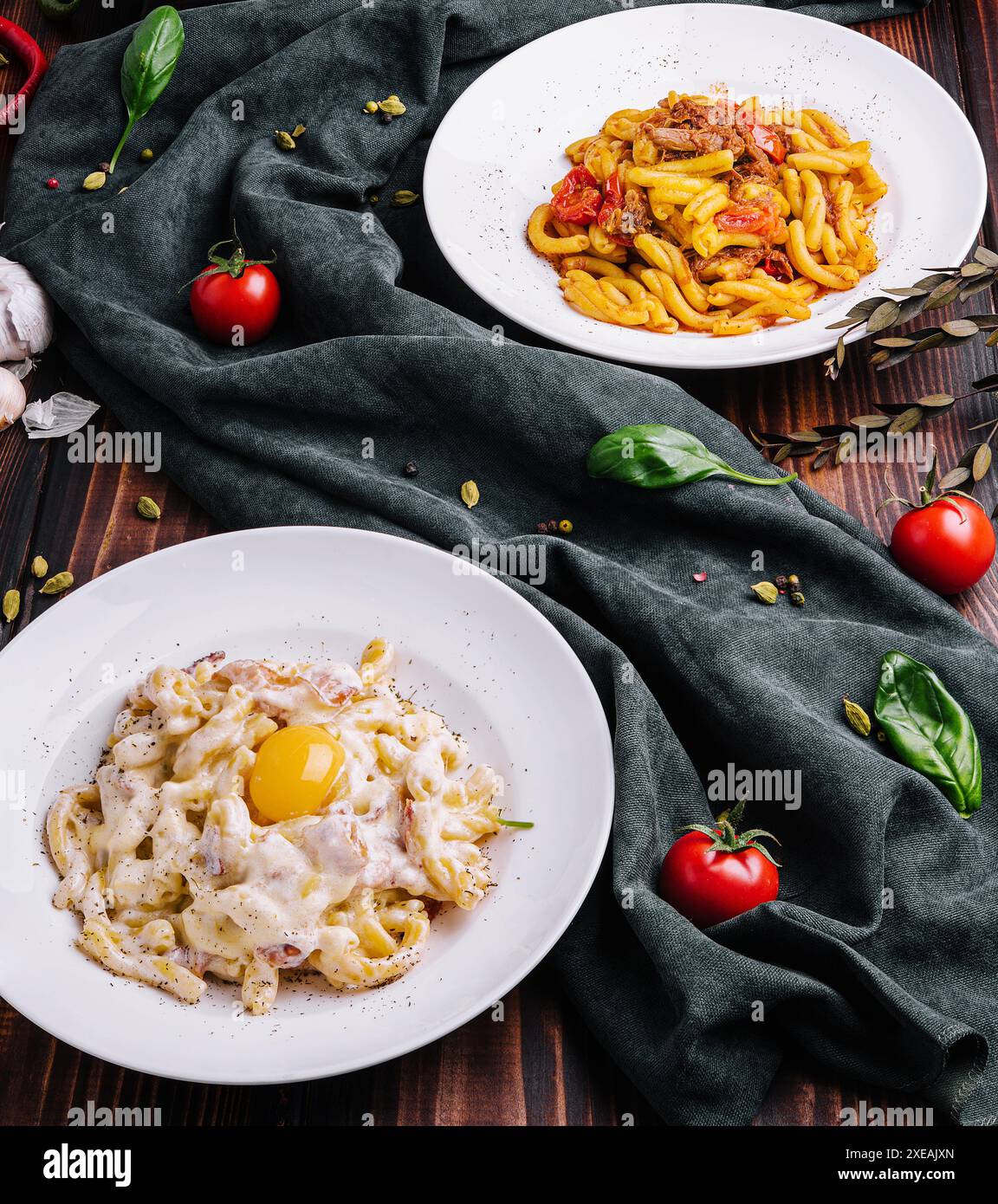 Strozzapreti carbonara hi-res stock photography and images - Alamy