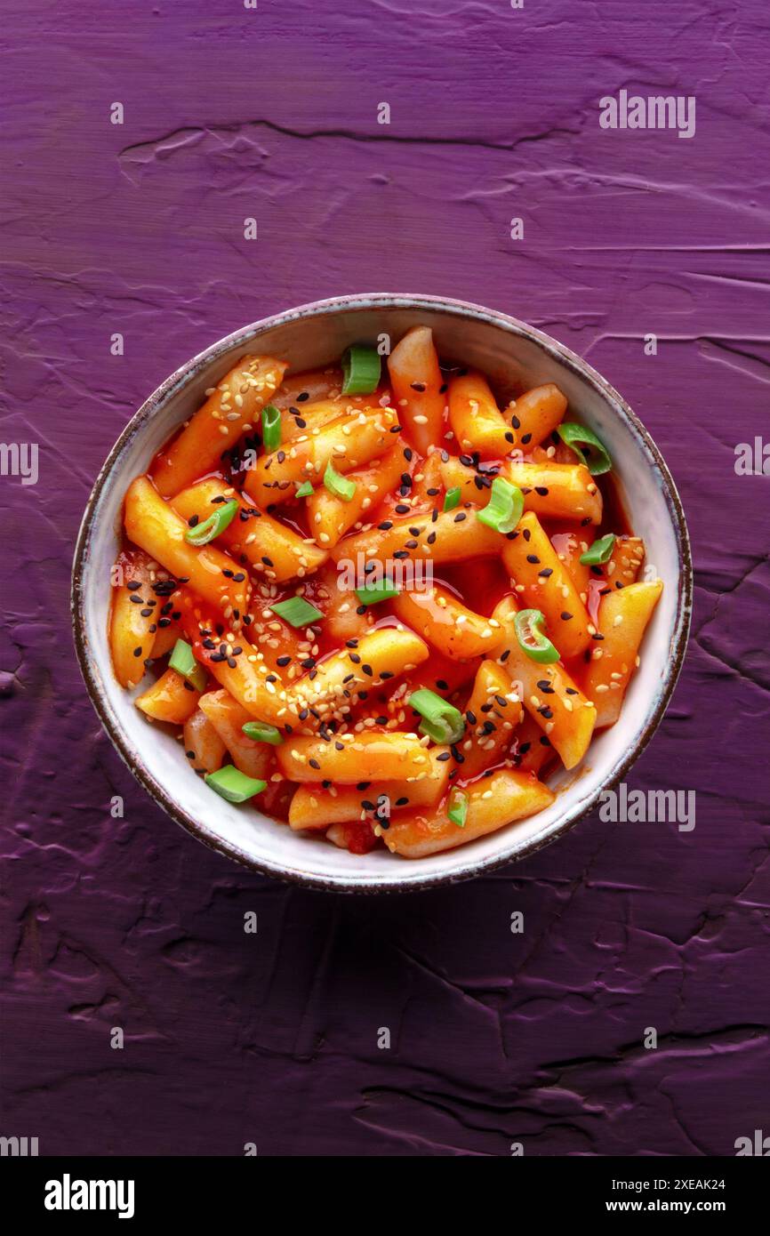 Tteokbokki or topokki, Korean street food, spicy rice cakes Stock Photo ...