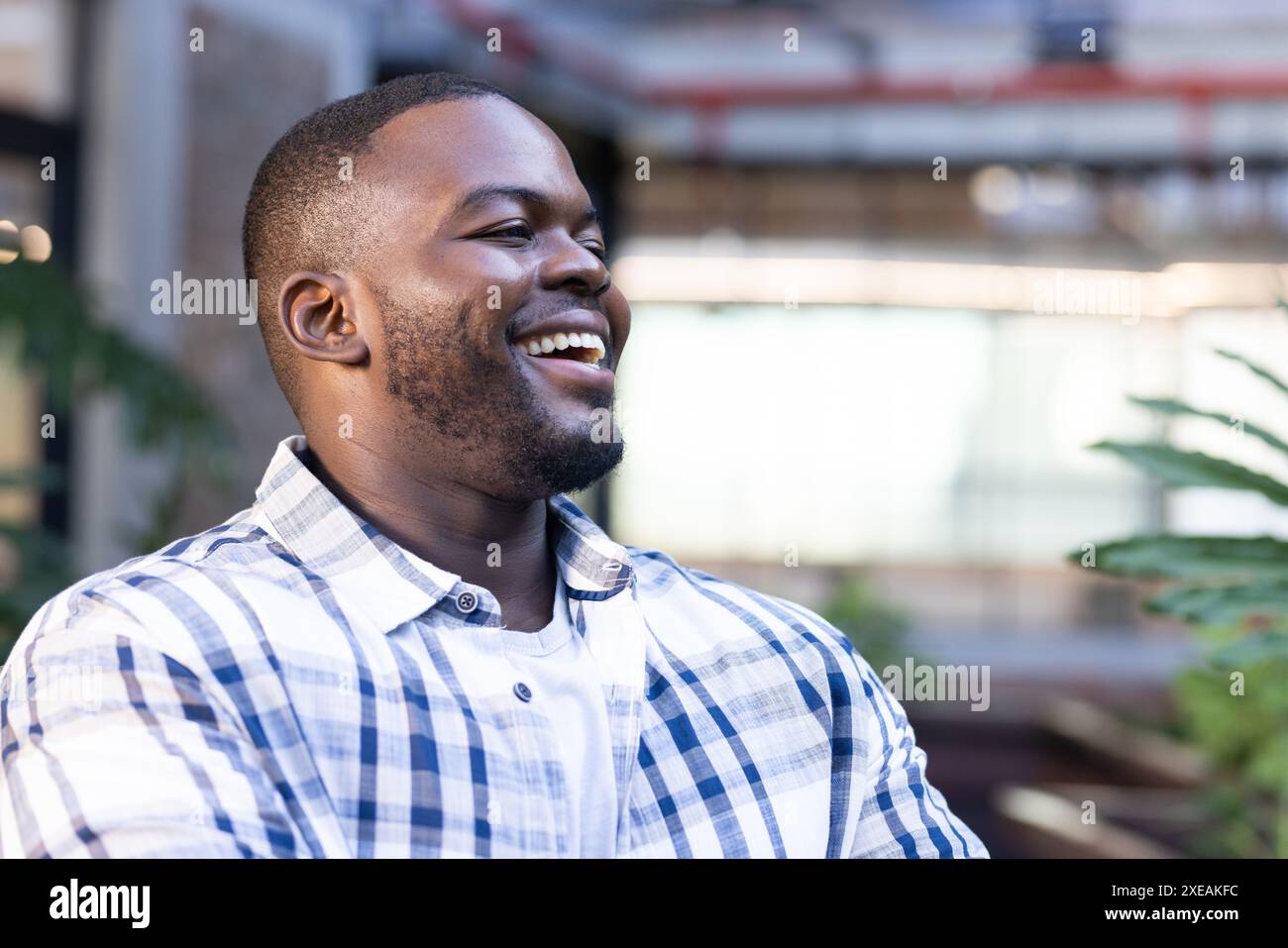 Business man relaxed work hi-res stock photography and images - Alamy