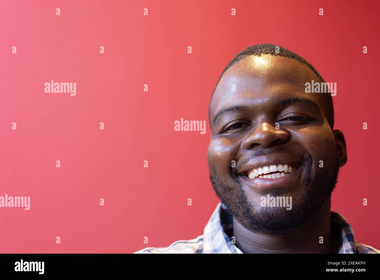 Successful man in casual attire hi-res stock photography and images - Alamy