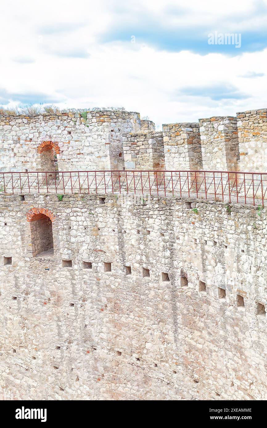 Gate with overhead turret hi-res stock photography and images - Alamy