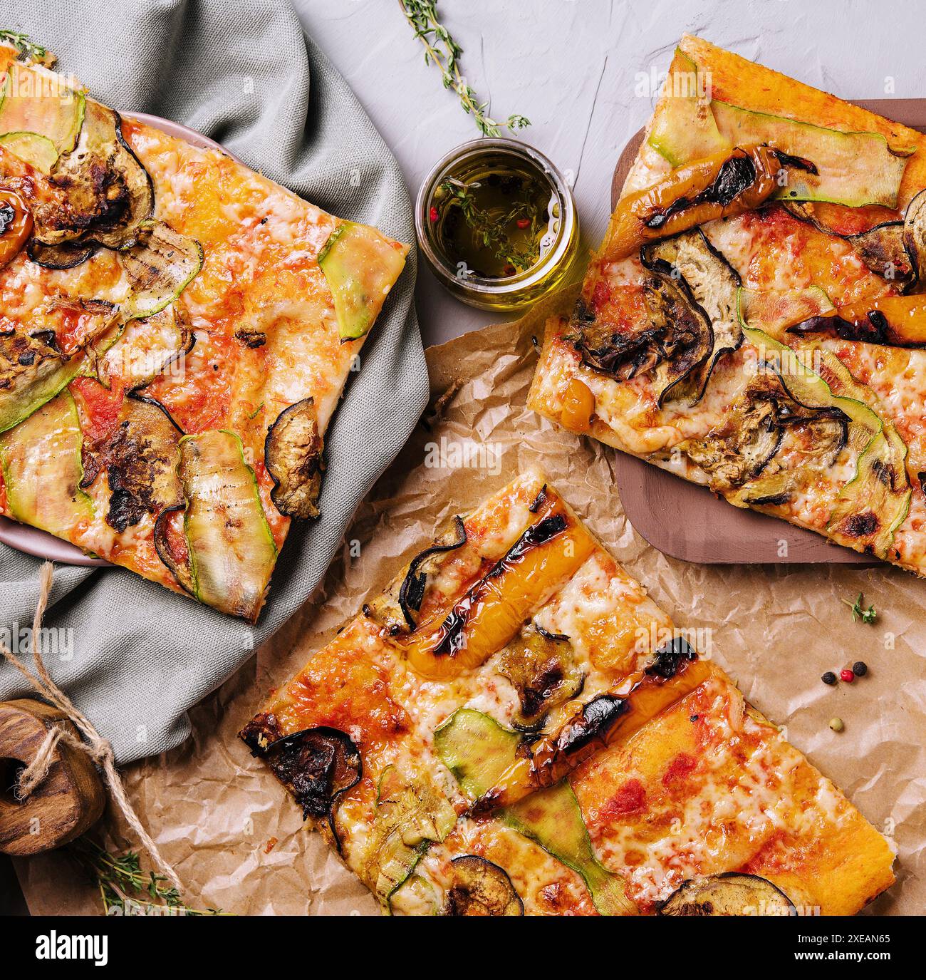 Mushrooms mix pizza hi-res stock photography and images - Alamy