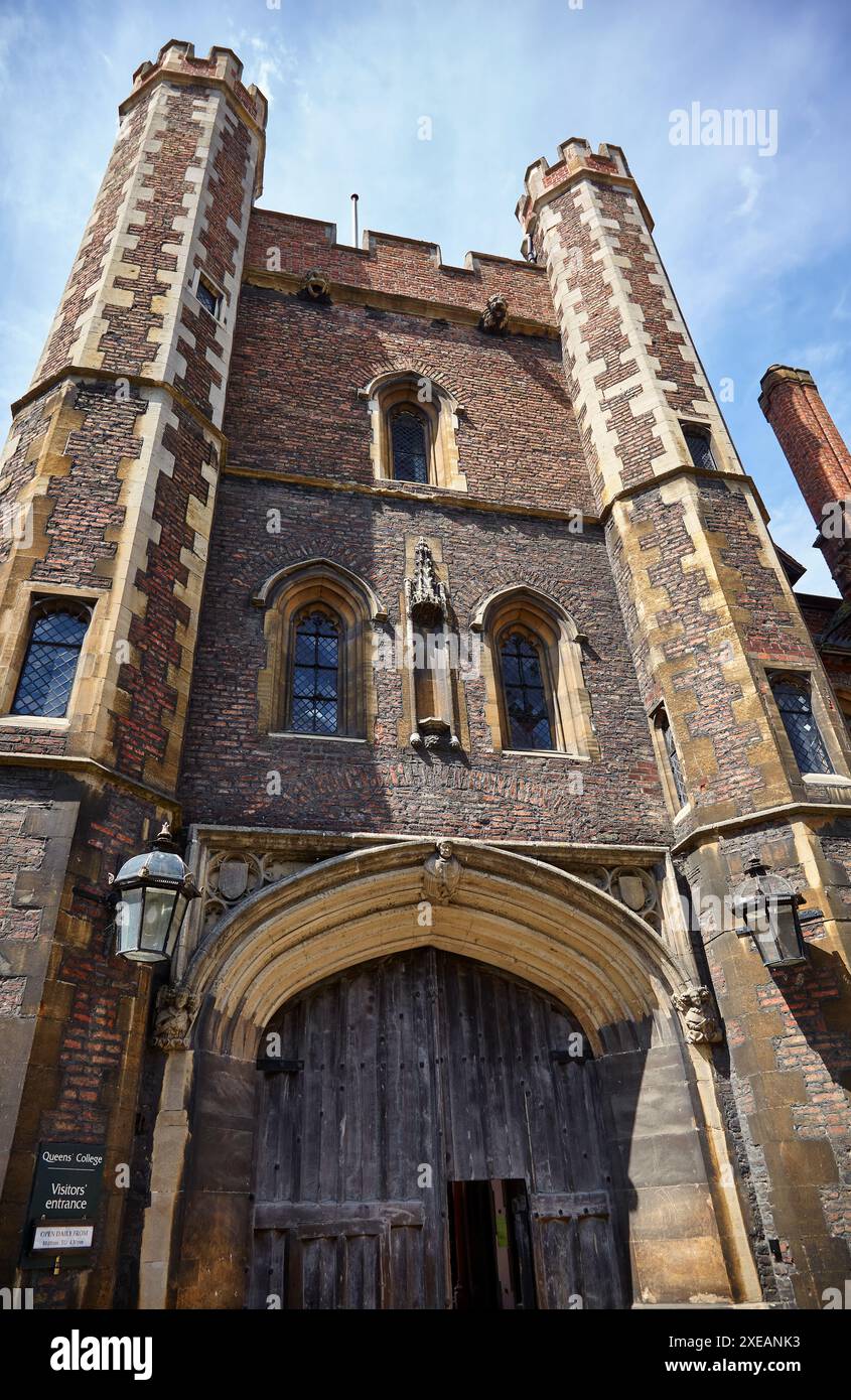 Queens' college Great gate. Cambridge. United Kingdom Stock Photo - Alamy