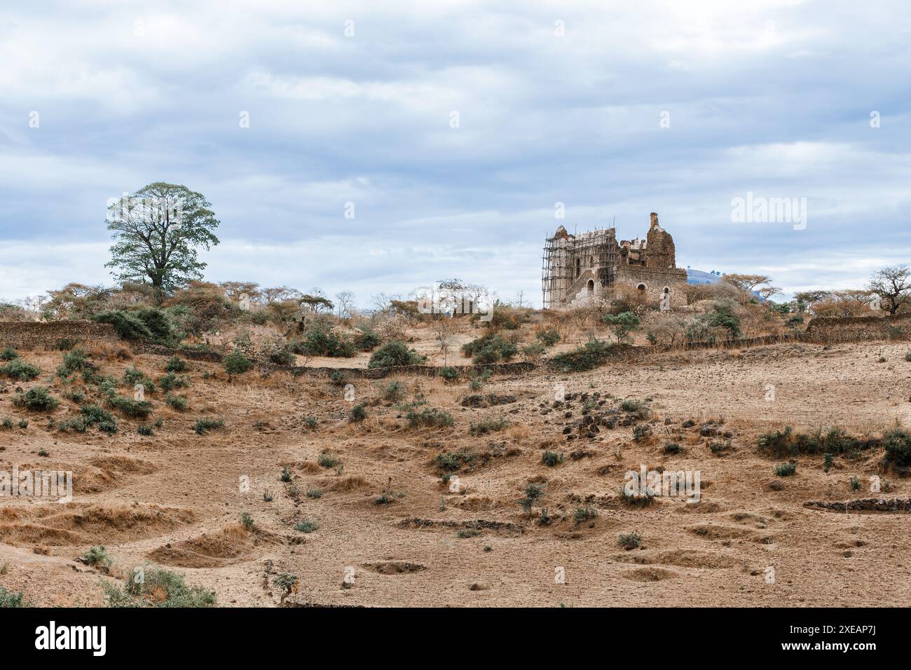 Guzara castle hi-res stock photography and images - Alamy