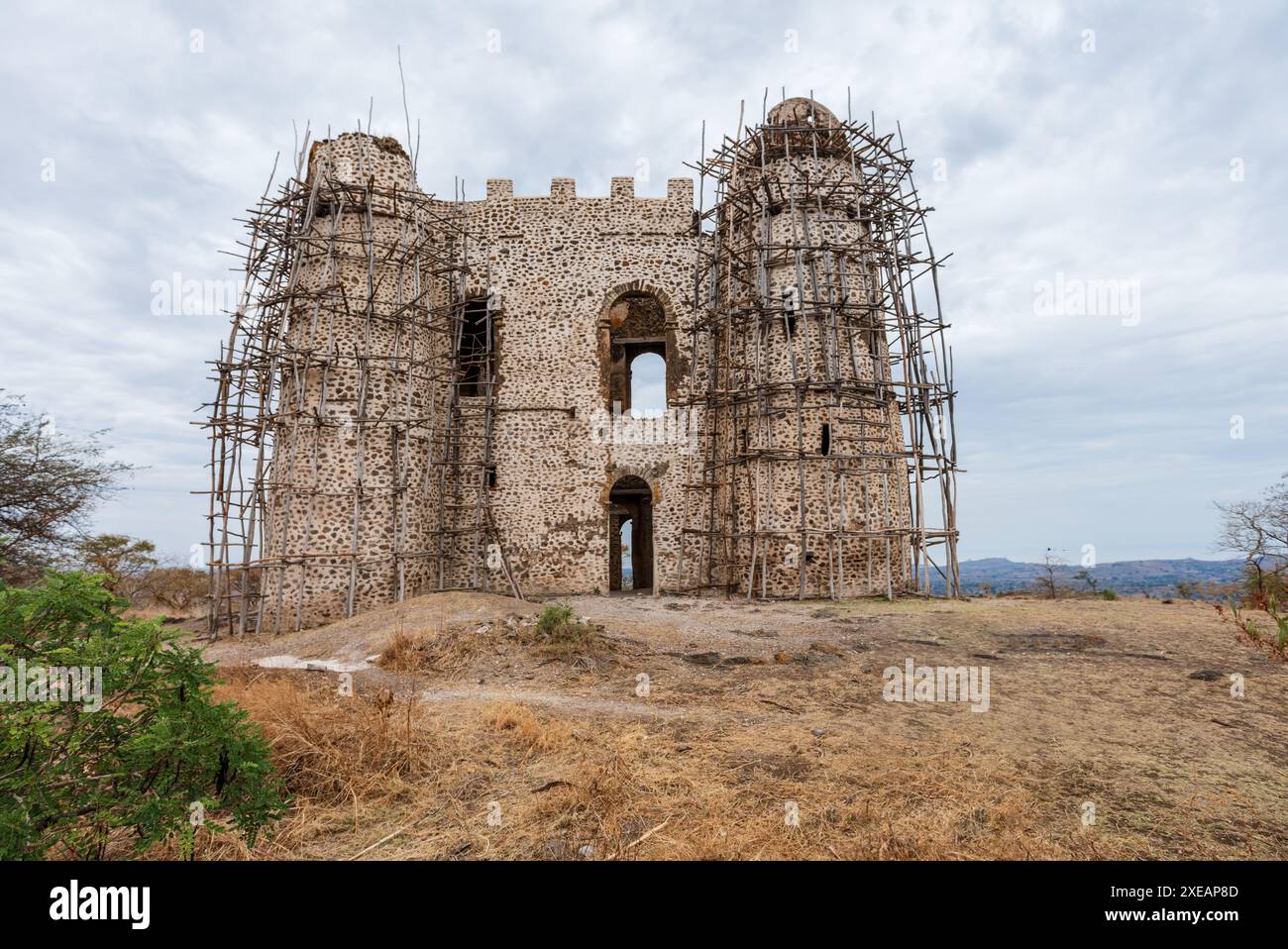 Guzara castle hi-res stock photography and images - Alamy