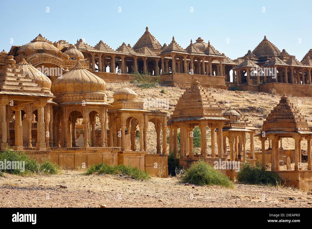 Worship memorial grave stone india hi-res stock photography and images - Alamy
