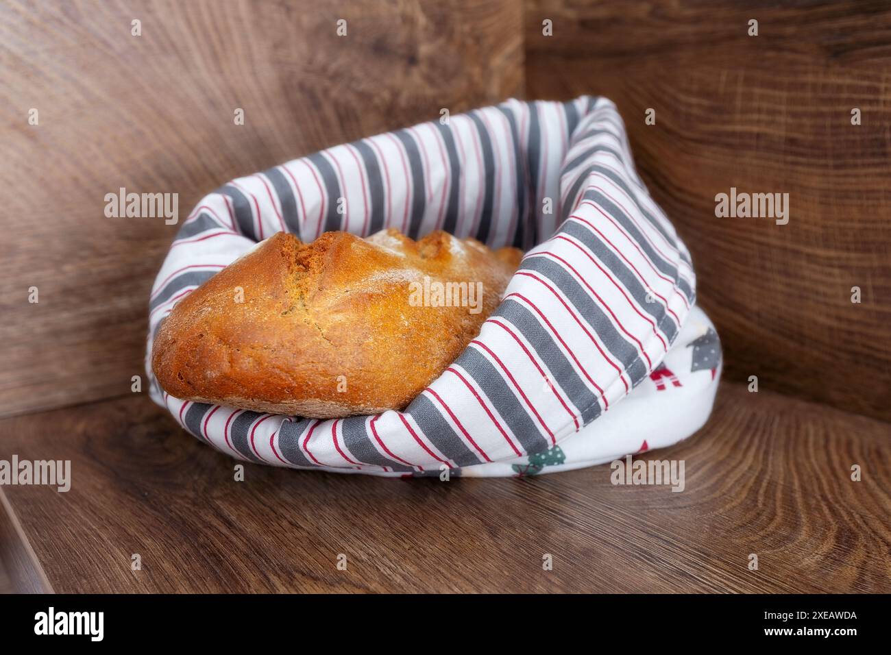 Plastic bread bag hi-res stock photography and images - Alamy