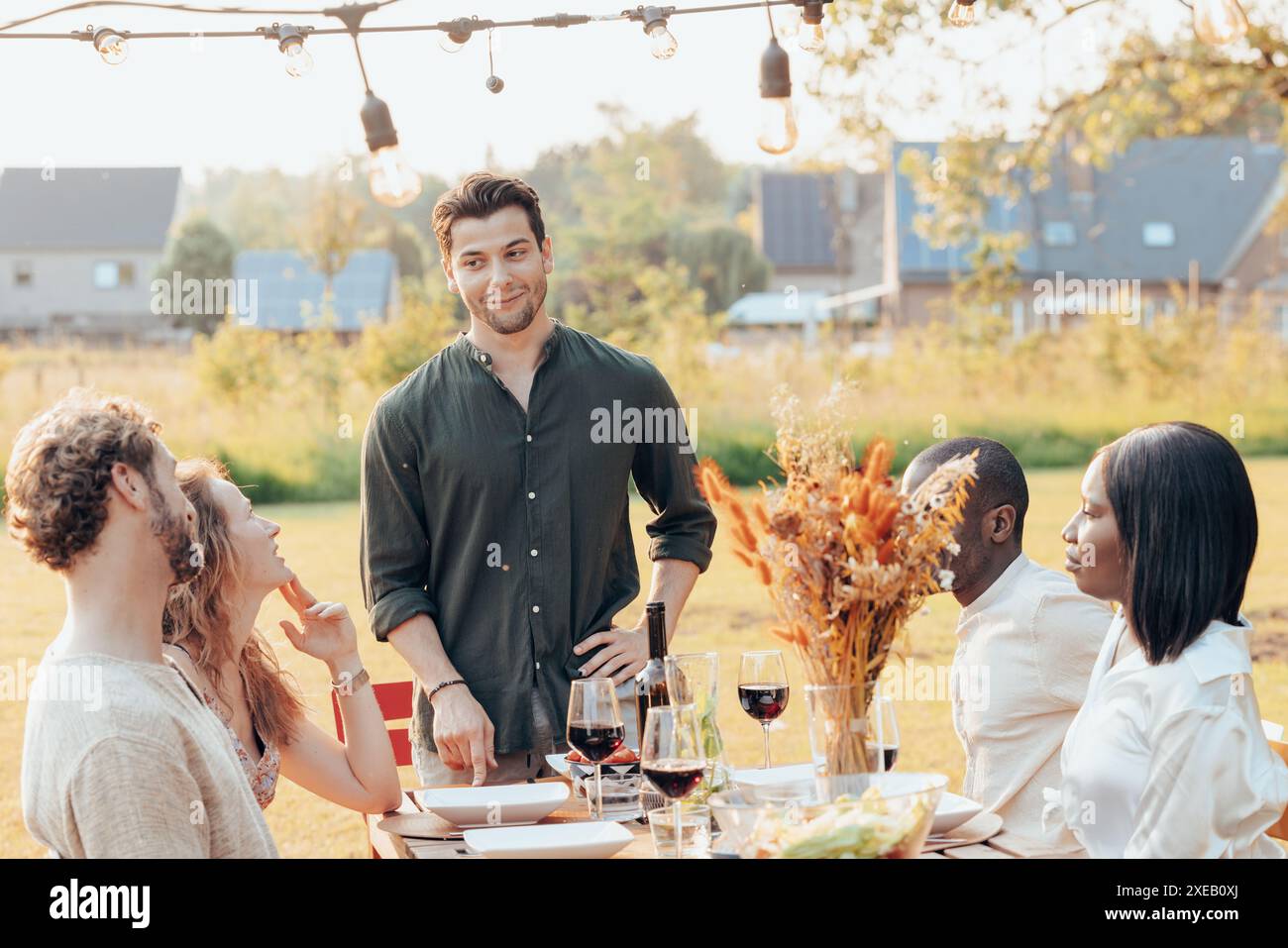 Intimate dinner party hi-res stock photography and images - Alamy