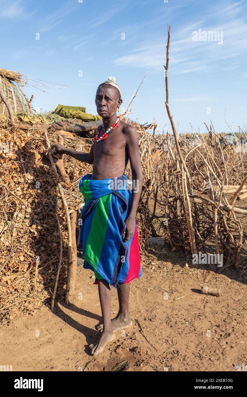 Ethiopian hair style hi-res stock photography and images - Alamy
