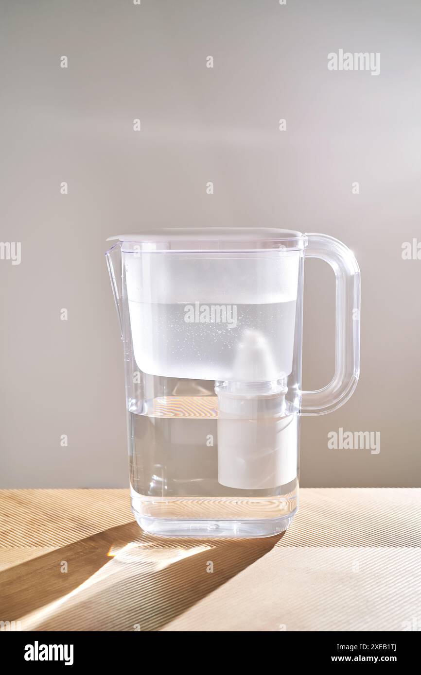 Pure white interior hi-res stock photography and images - Alamy