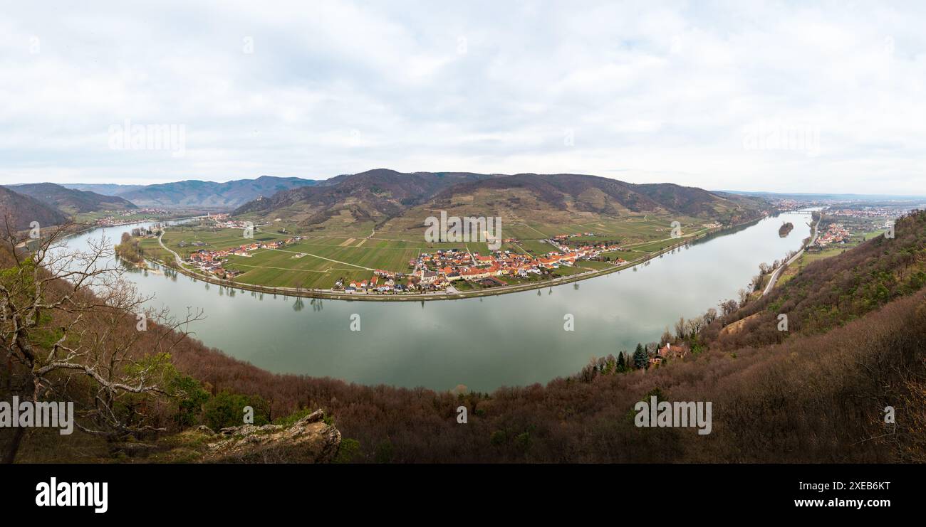 Danube bend aerial hi-res stock photography and images - Alamy