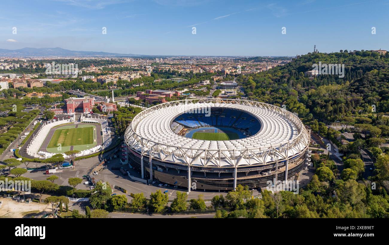 Aerial view olympic stadium rome hi-res stock photography and images ...