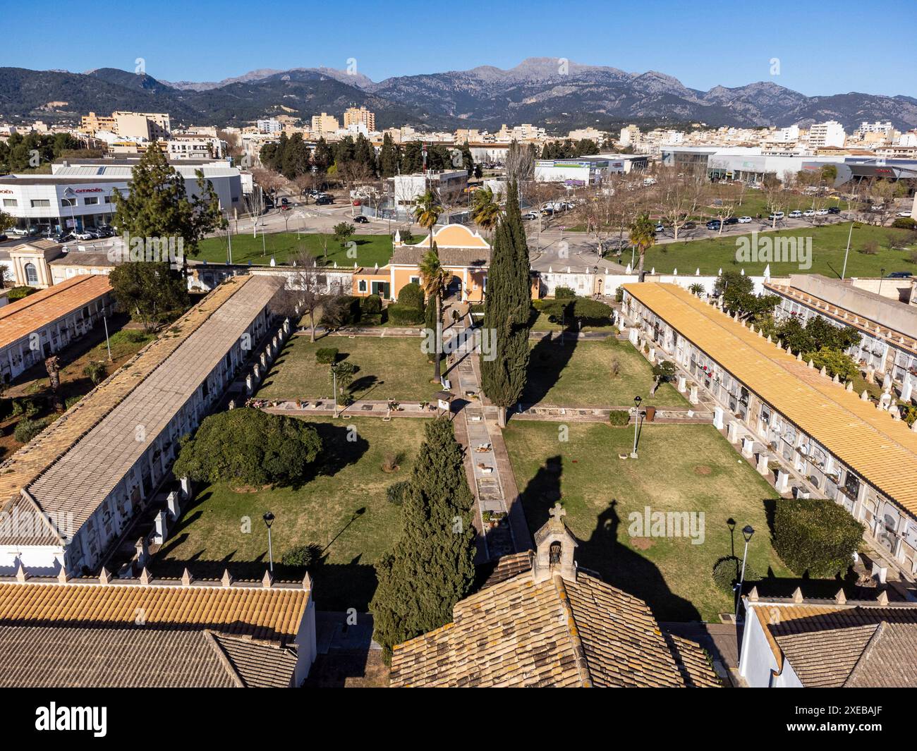 Inca cemetery hi-res stock photography and images - Alamy