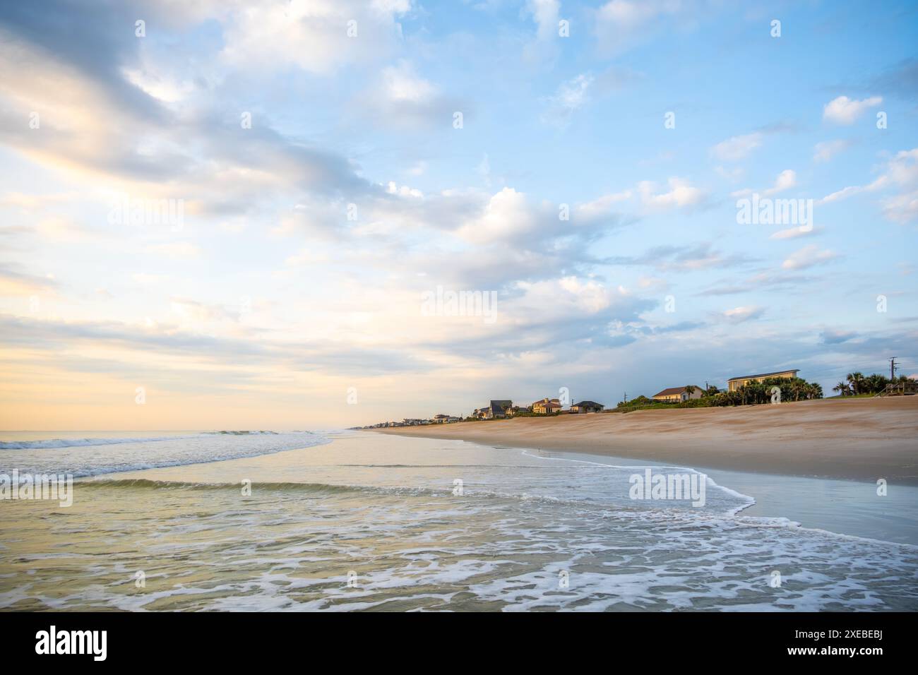 Sunrise view in oceanview hi-res stock photography and images - Alamy