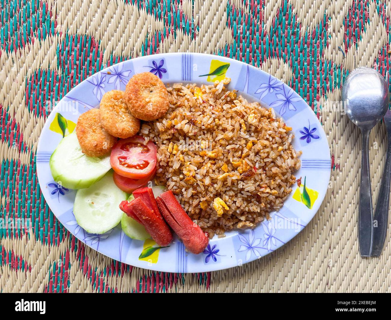 ried rice or nasi goreng is is a food made from fried rice originating ...