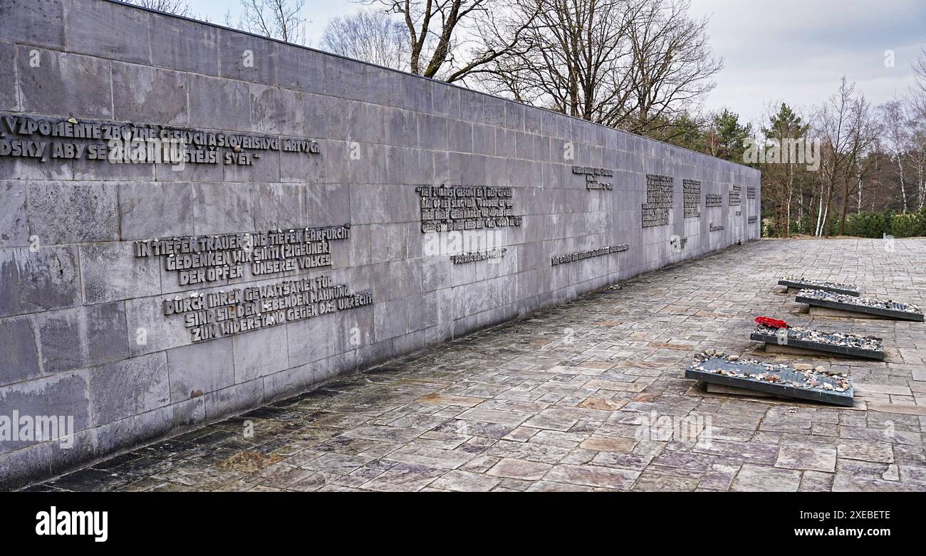 Bergen-Belsen Concentration Camp Memorial Stock Photo - Alamy