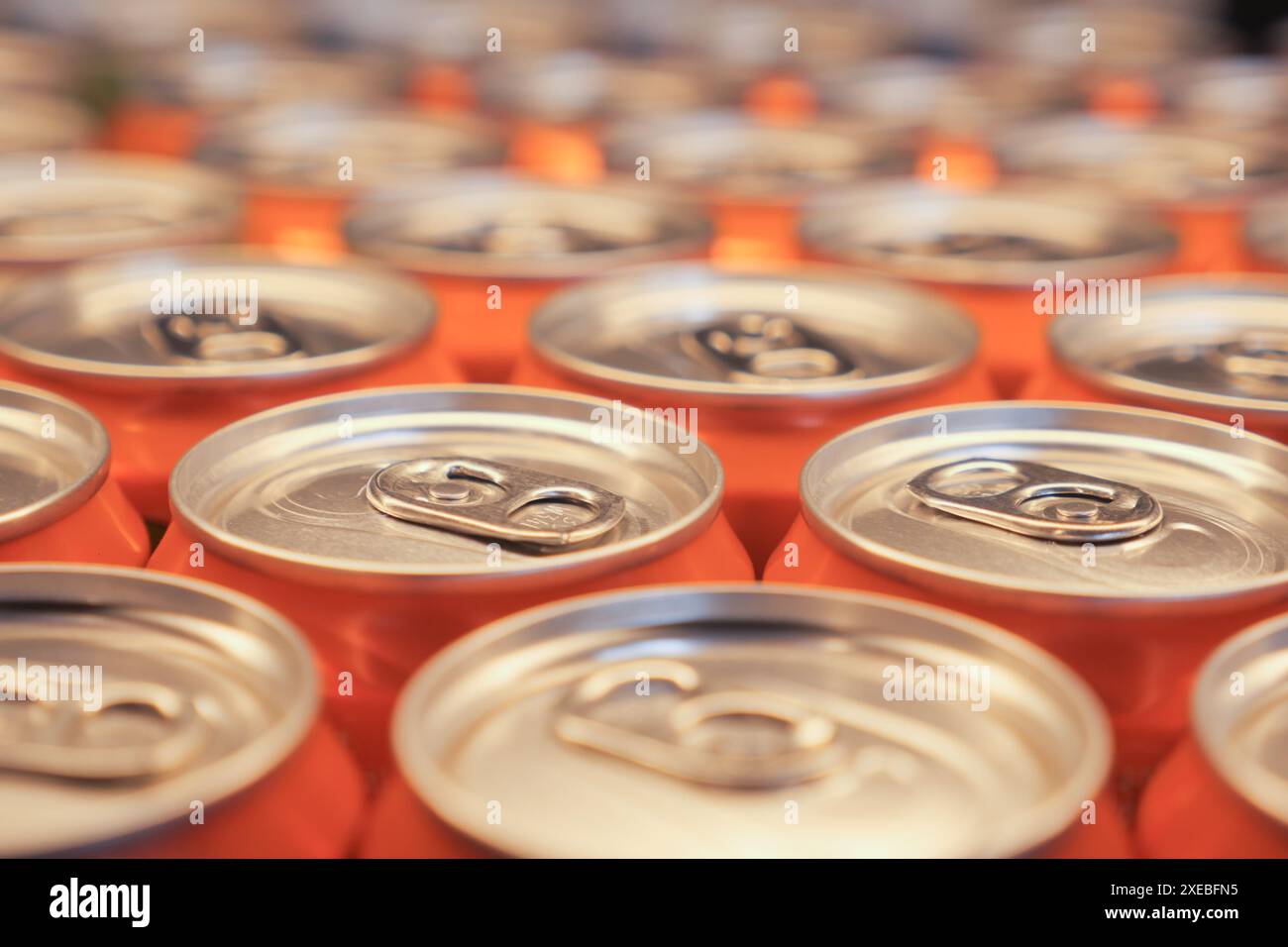 Cans of soft drink lined up Stock Photo - Alamy