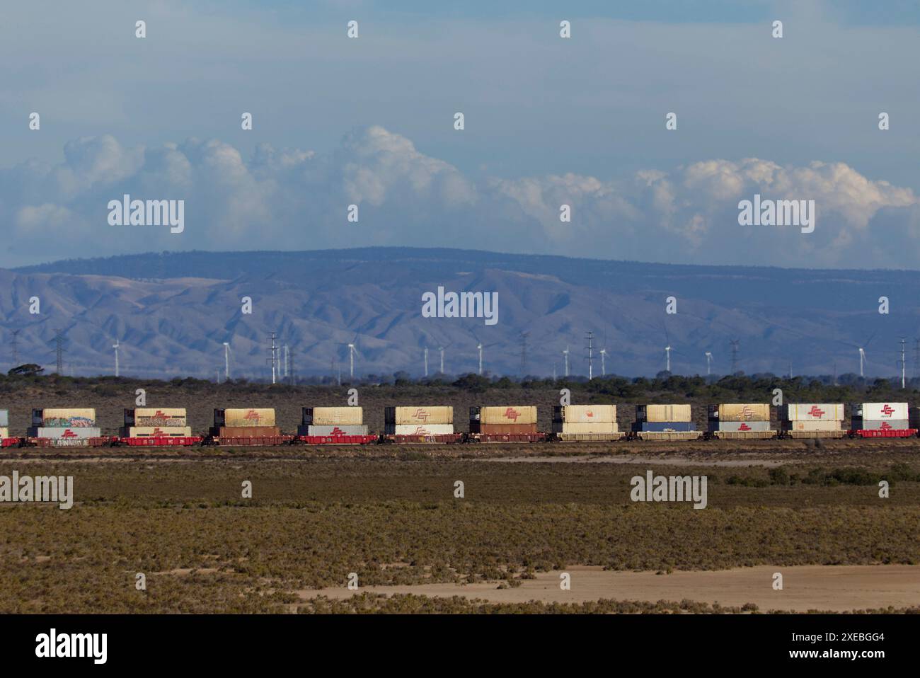 Container freight modal train coming from Darwin for Adelaide crossing ...