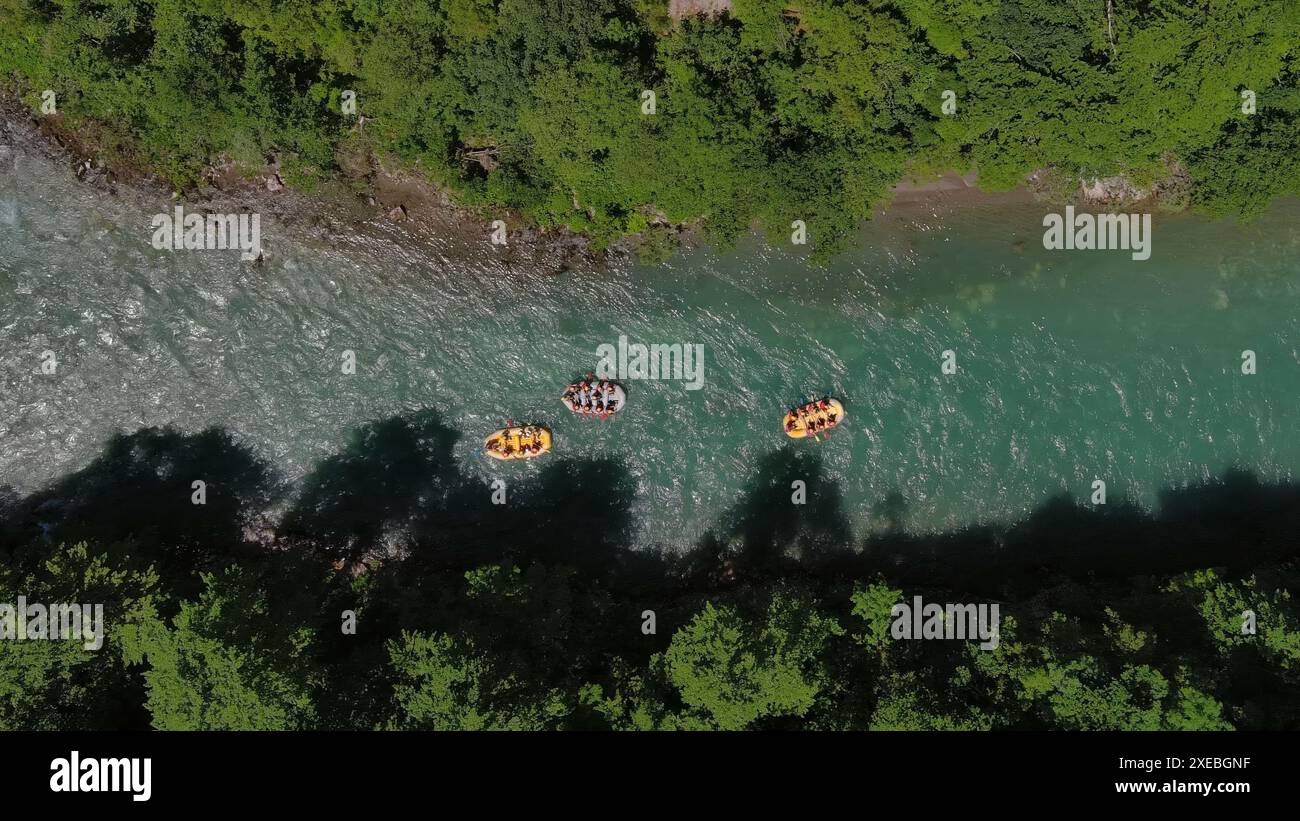 Raft river mountain boat hi-res stock photography and images - Alamy