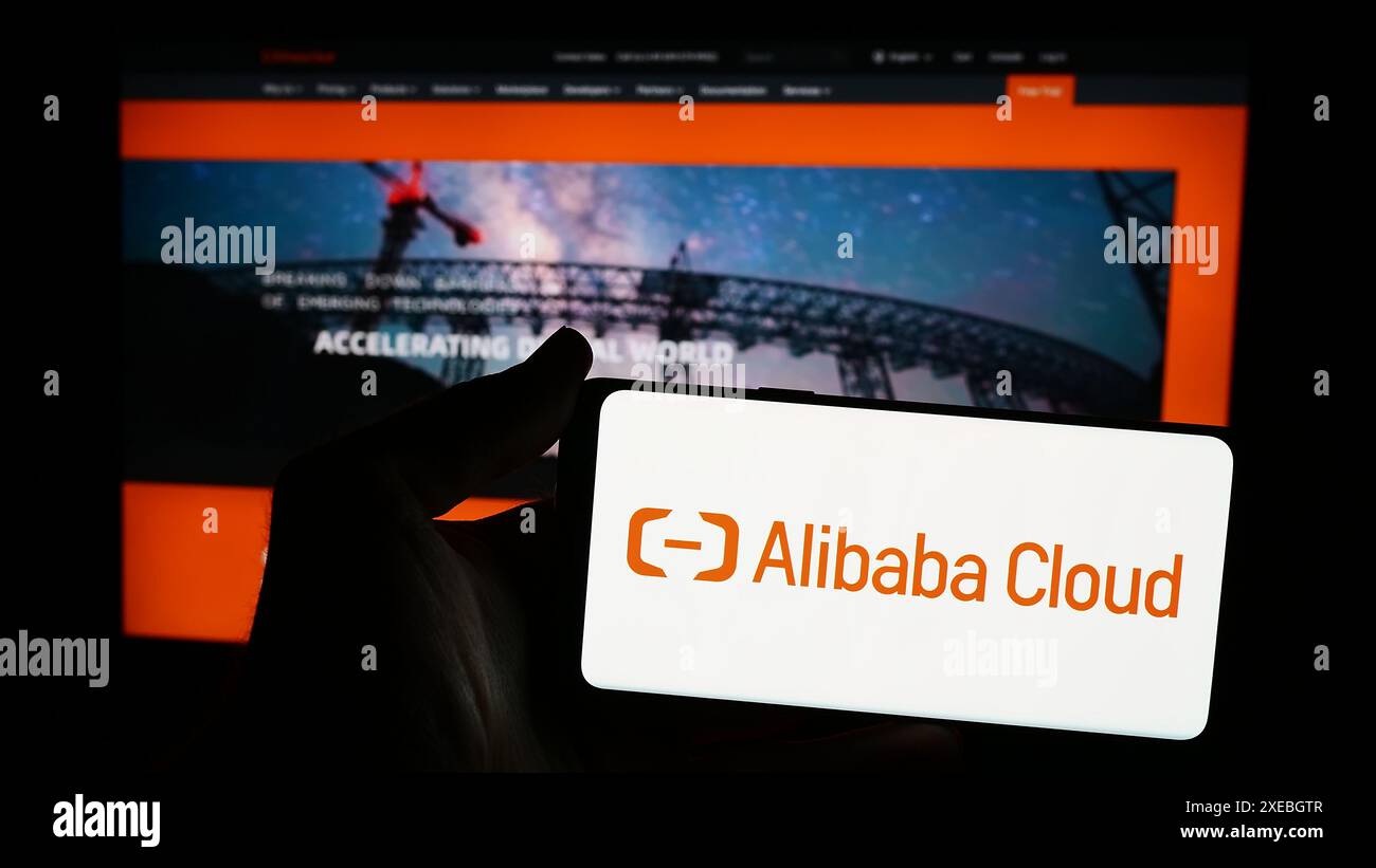 Alibaba cloud logo hi-res stock photography and images - Alamy