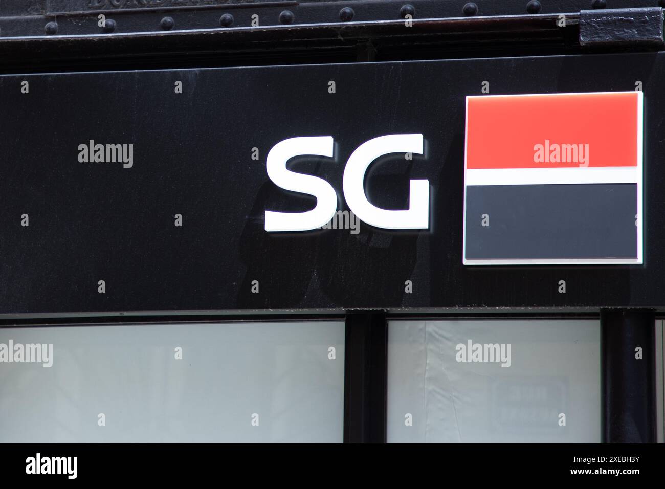 Sg brand logo hi-res stock photography and images - Alamy