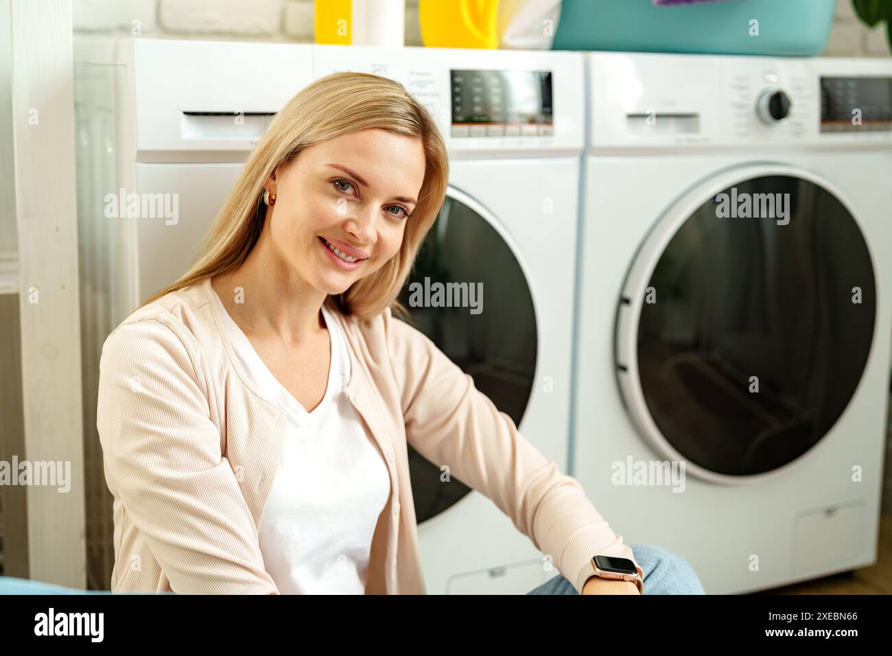 Woman washing baskets on hi-res stock photography and images - Alamy