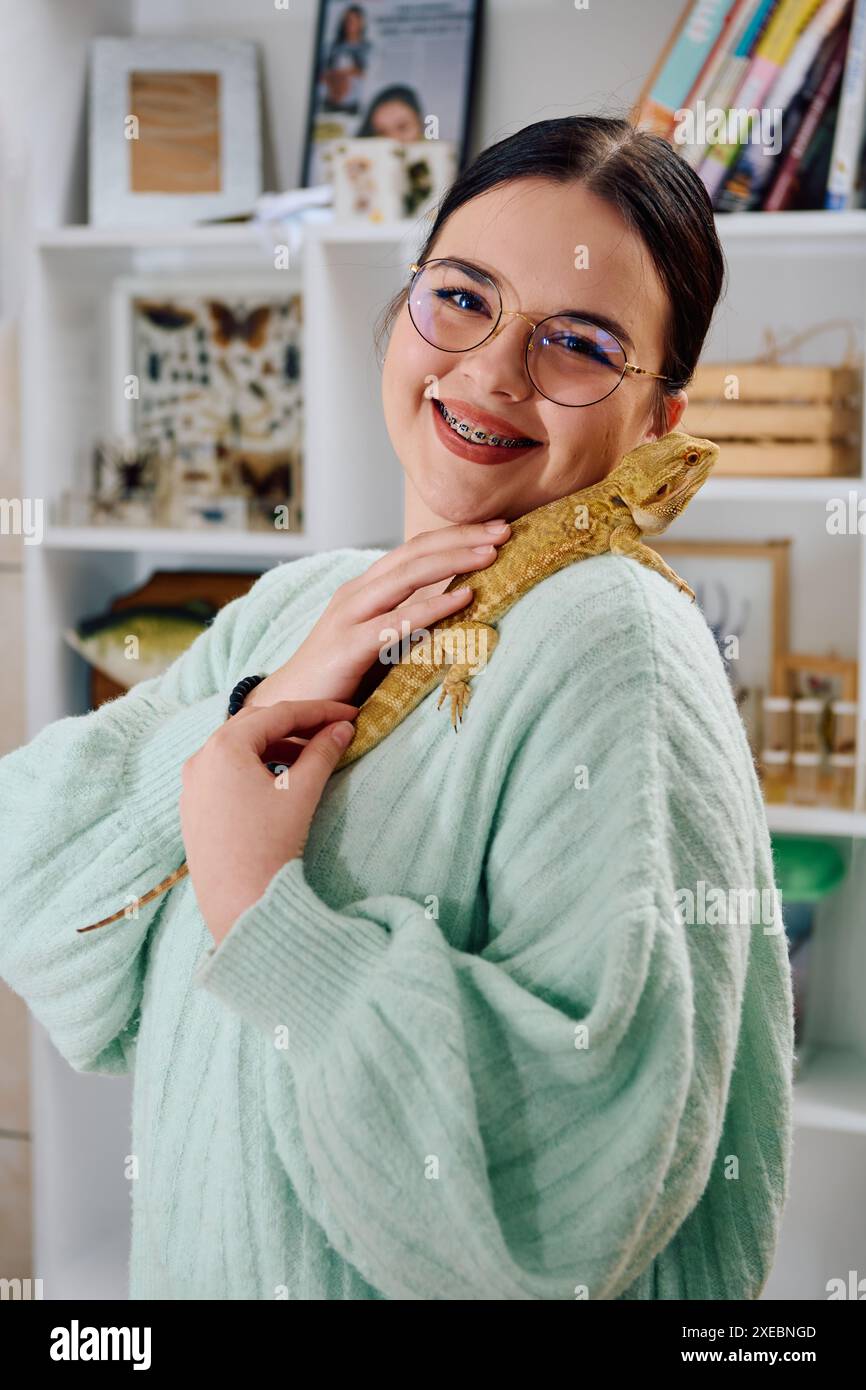 Beautiful Woman Posing with Her Adorable Bearded Dragon Pets Stock ...