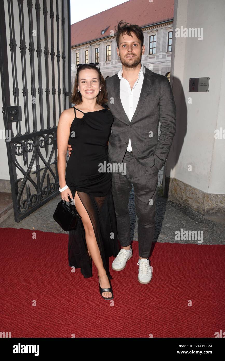 Darya Birnstiel Schauspielerin Philip Muenchen 25.06. 2024 ...