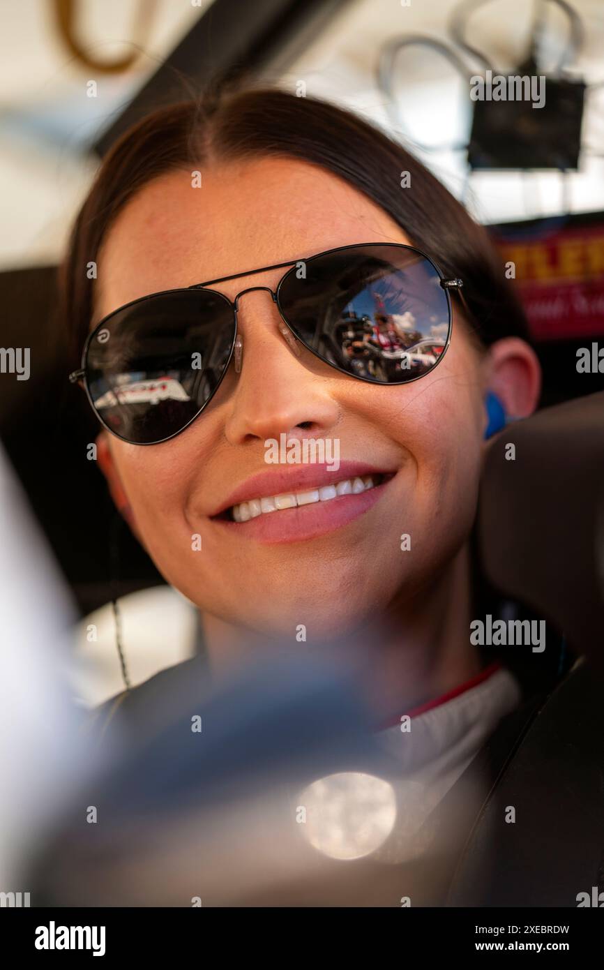 Arca series hi-res stock photography and images - Alamy