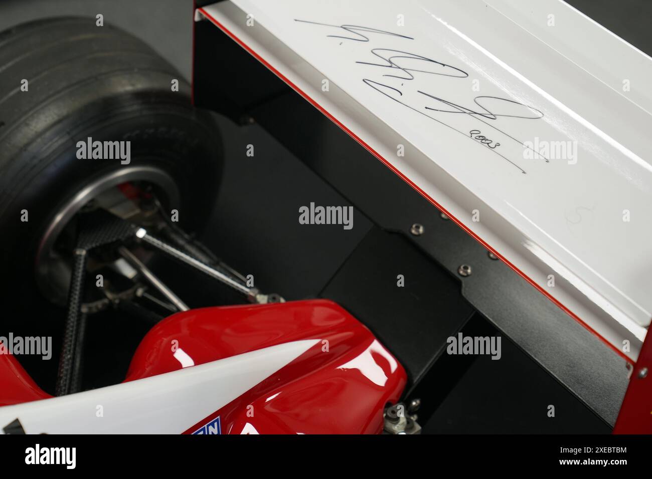 Michael Schumacher's autograph on the 1:3 scale model of the F1 Ferrari ...