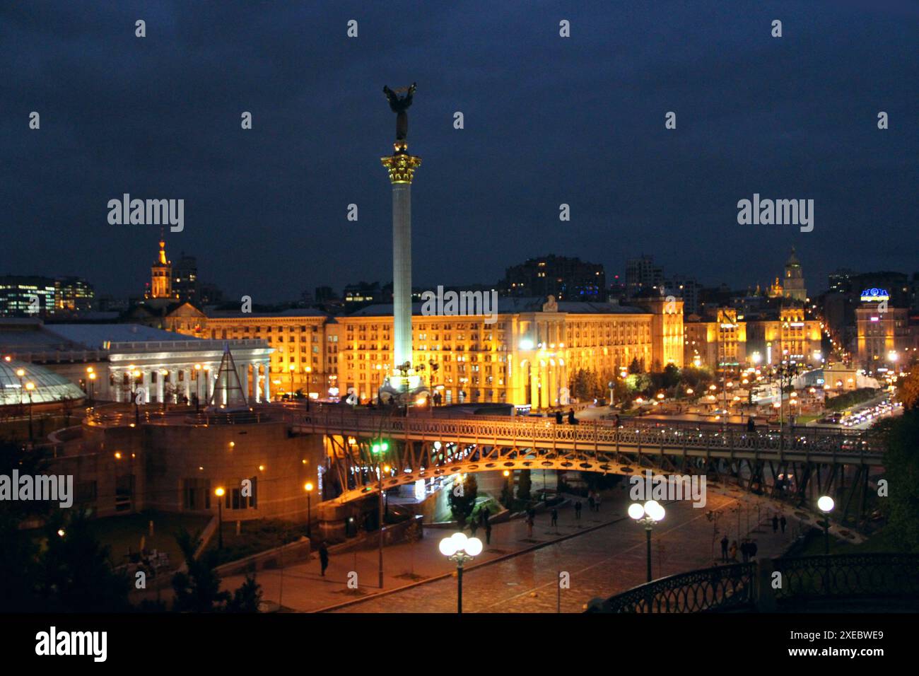 Nighttime tourism hi-res stock photography and images - Alamy