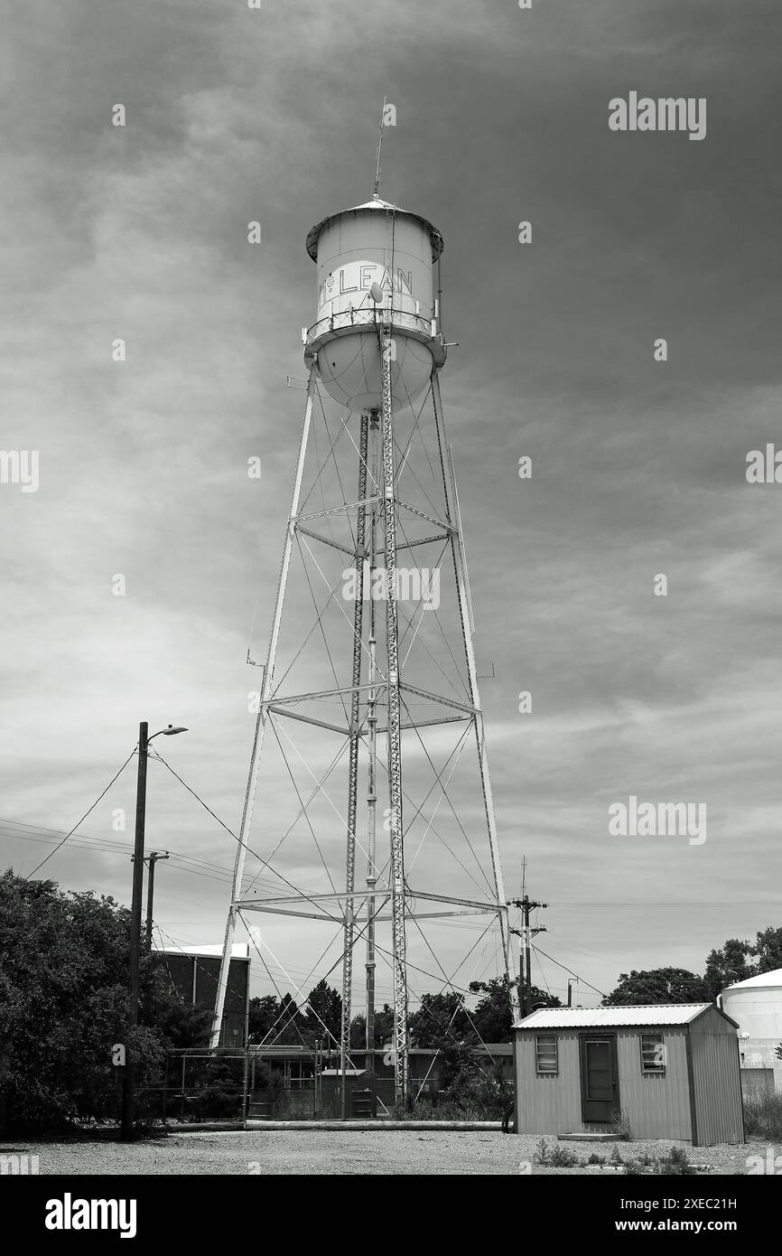 Water Tower on Route 66 Stock Photo - Alamy
