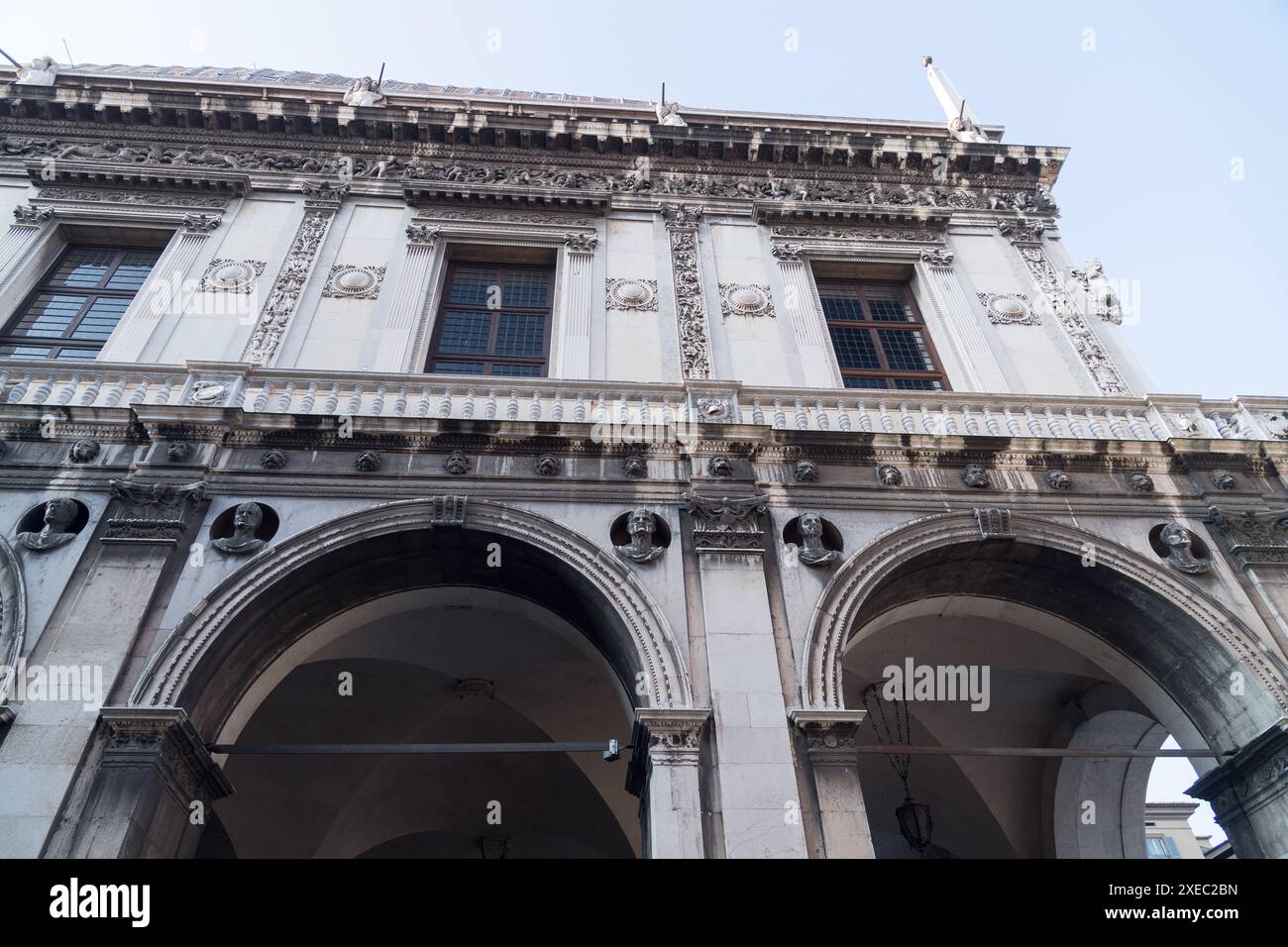 Renaissance Palazzo della Loggia (Loggia Palace) by Filippo de Grassi ...