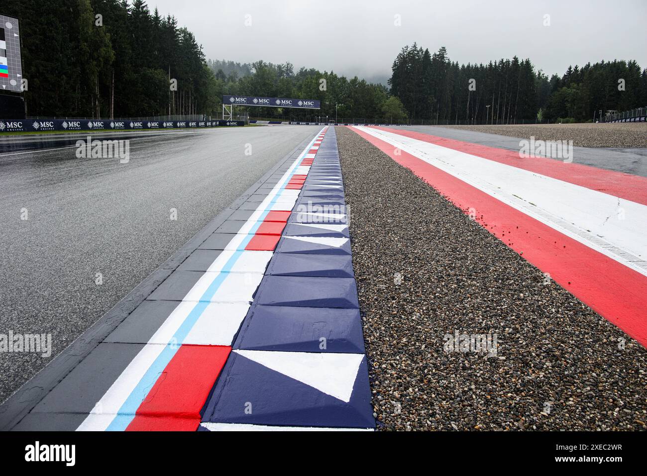 Spielberg, Autriche. 27th June, 2024. New gravel trap kerb for track ...