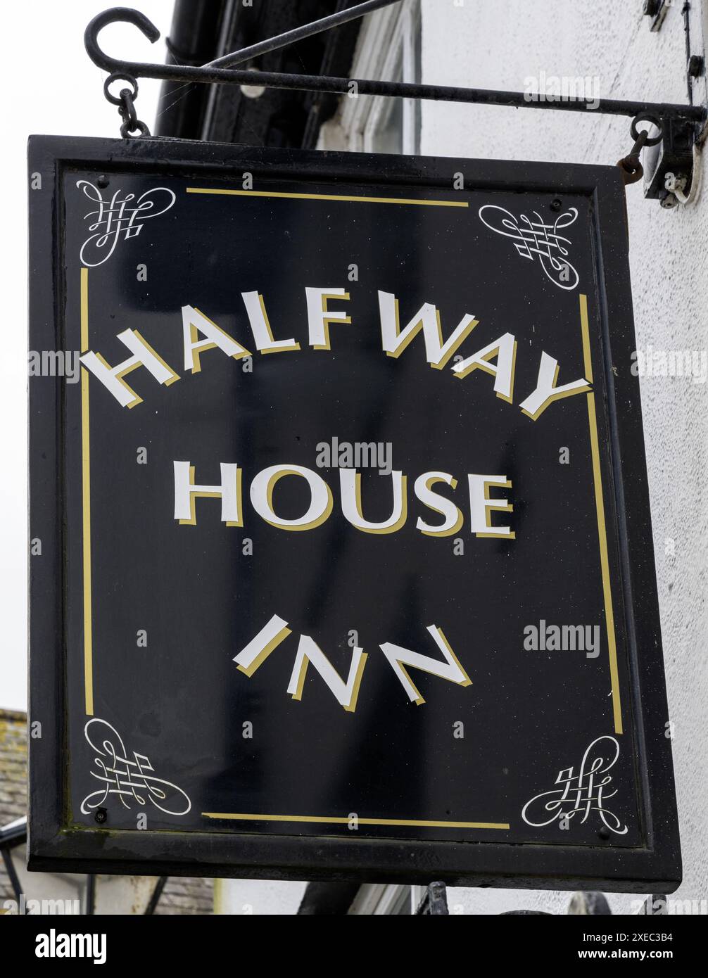 Traditional hanging pub sign at Halfway House Inn - public house - Fore ...