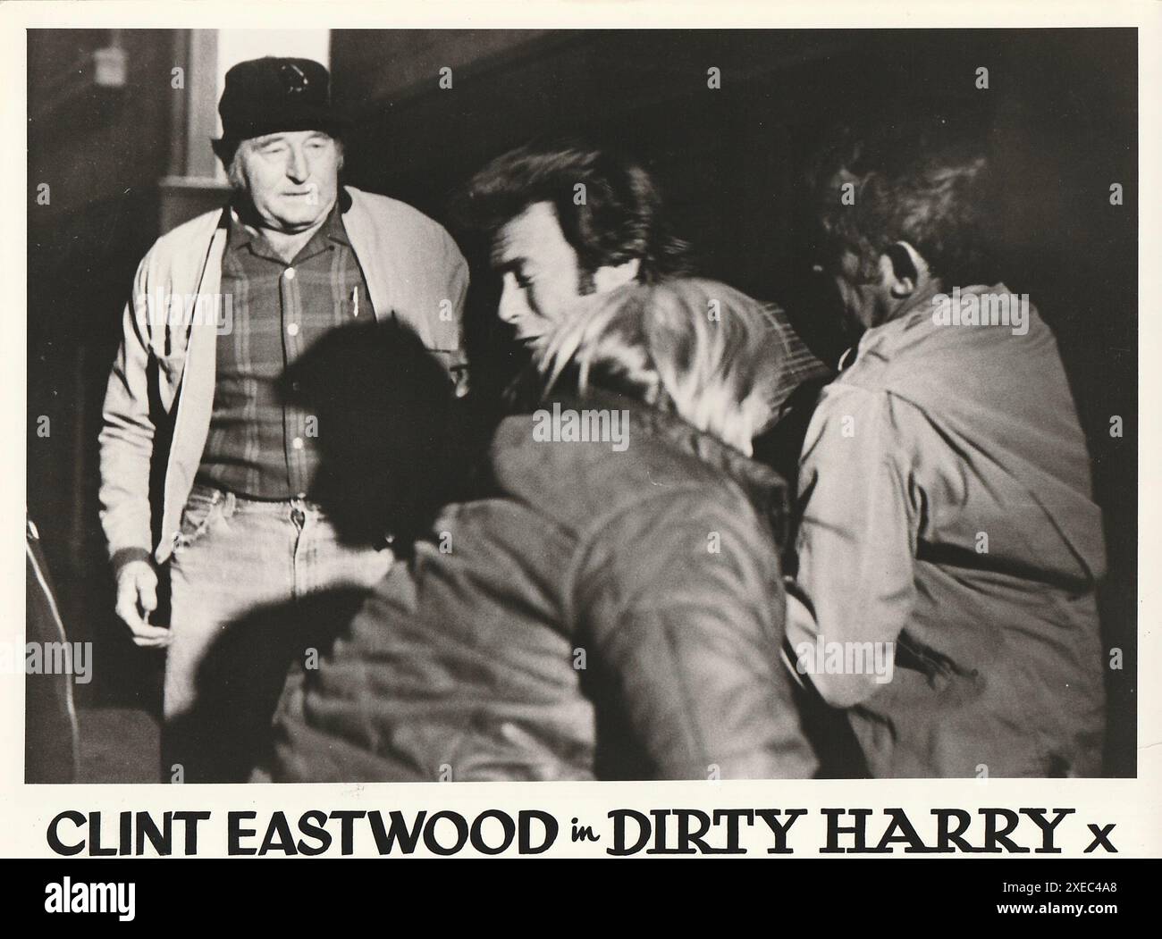 Dirty Harry (Warner Bros., 1971). Clint Eastwood Stock Photo - Alamy