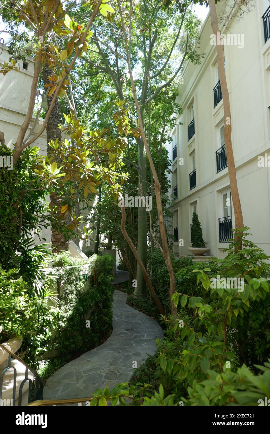 Beverly Hills, California, USA 26th June 2024 The Peninsula Hotel on ...