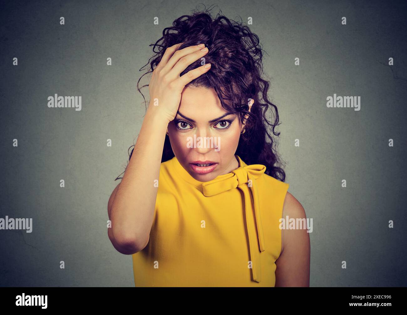 Worried shocked woman in distress Stock Photo - Alamy