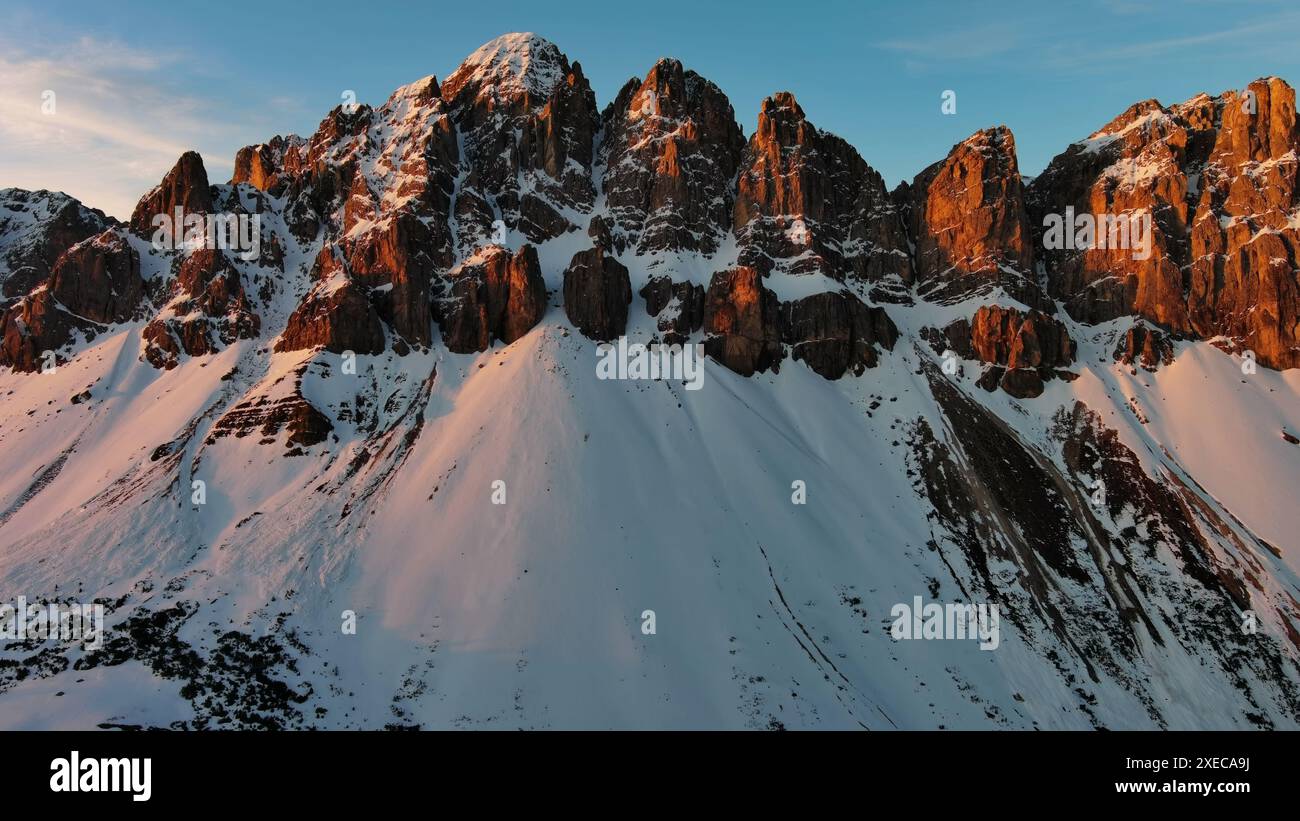 Aerial view rock cliff mountains hi-res stock photography and images ...