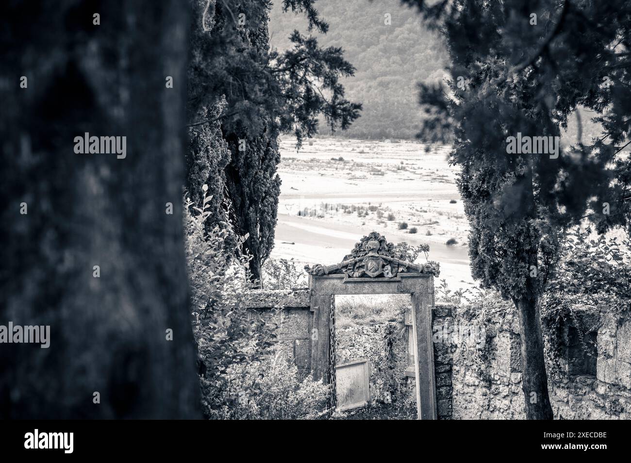 Stratified remains of ancient and modern fortresses. A unique example ...