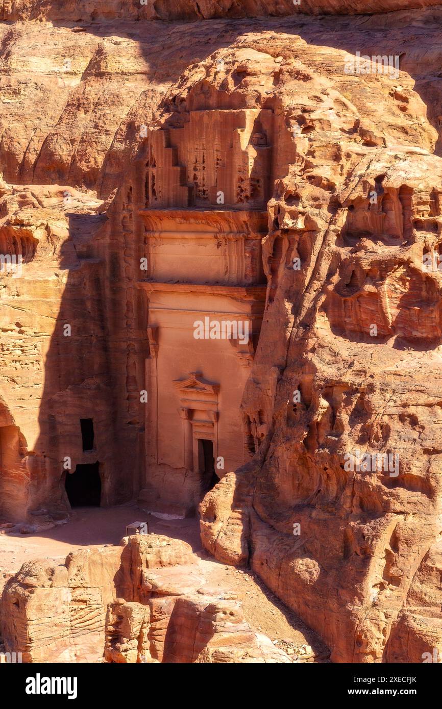 Royal tombs and main street of Petra, Jordan Stock Photo - Alamy