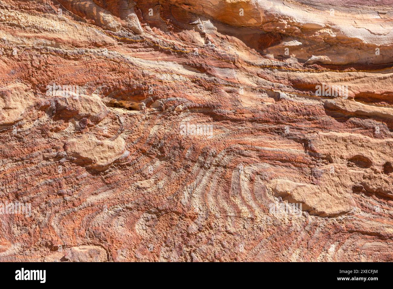 Sandstone rock and mineral layers in Petra, Jordan Stock Photo - Alamy