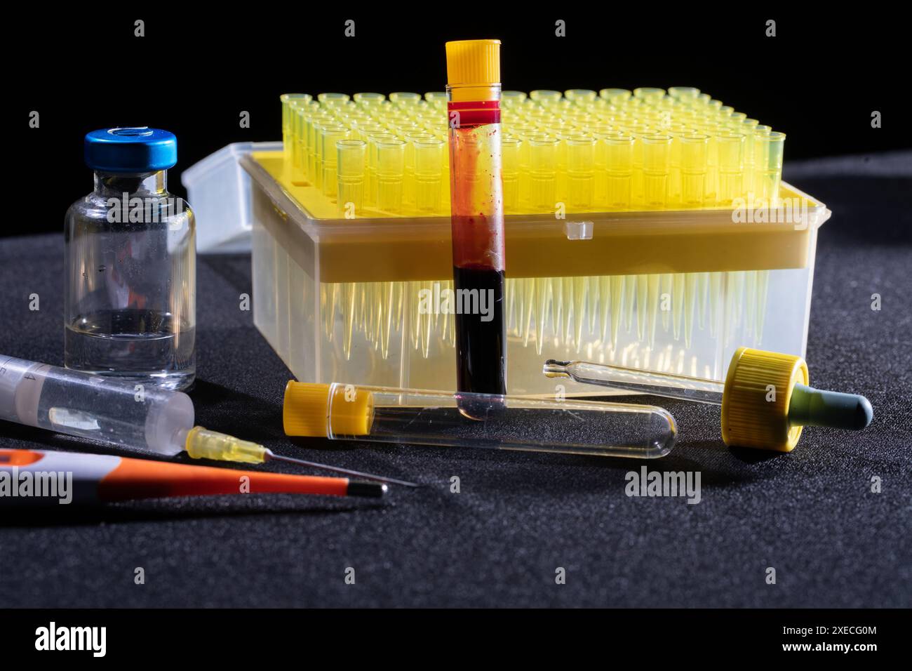 Specialized laboratory equipment hi-res stock photography and images ...