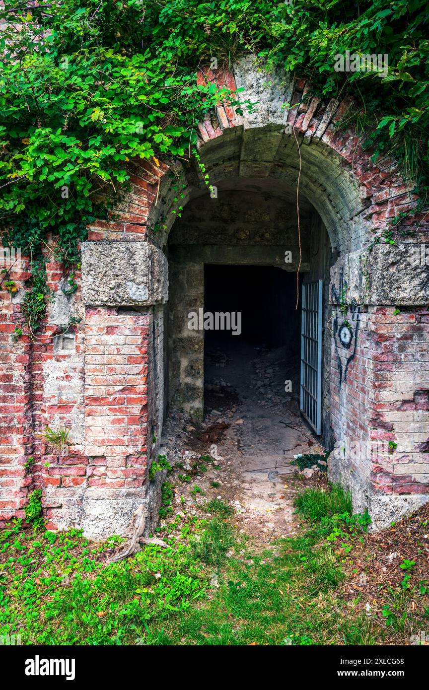Stratified remains of ancient and modern fortresses. A unique example ...