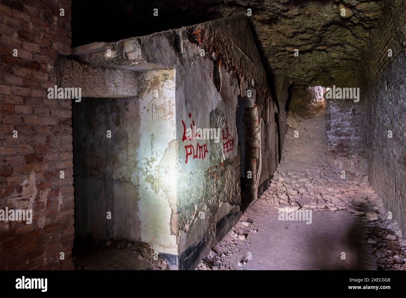 Stratified remains of ancient and modern fortresses. A unique example ...