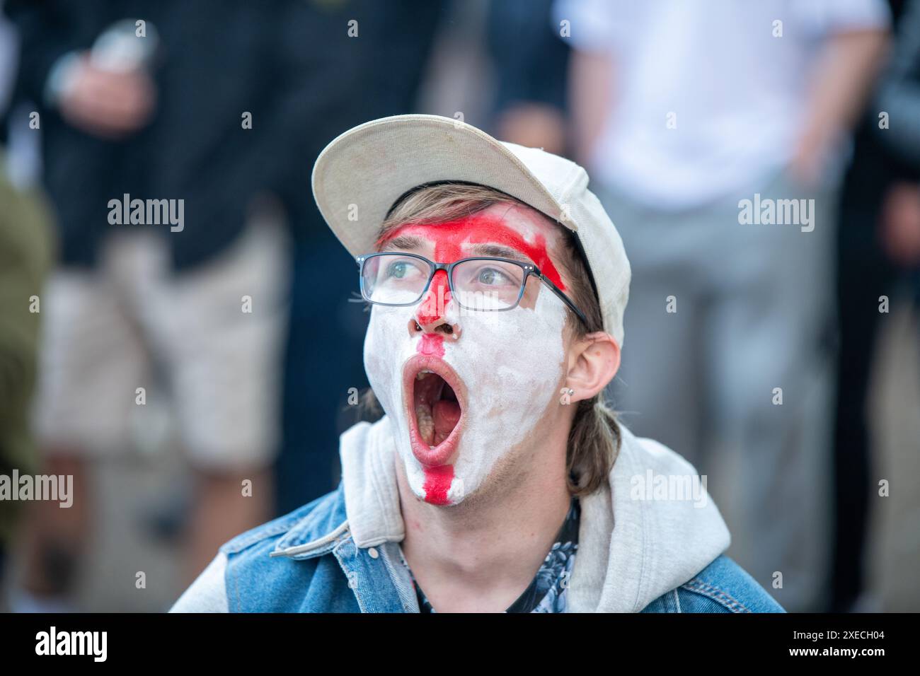 Fan Zone English fans at a big screen to watch the Euros football ...